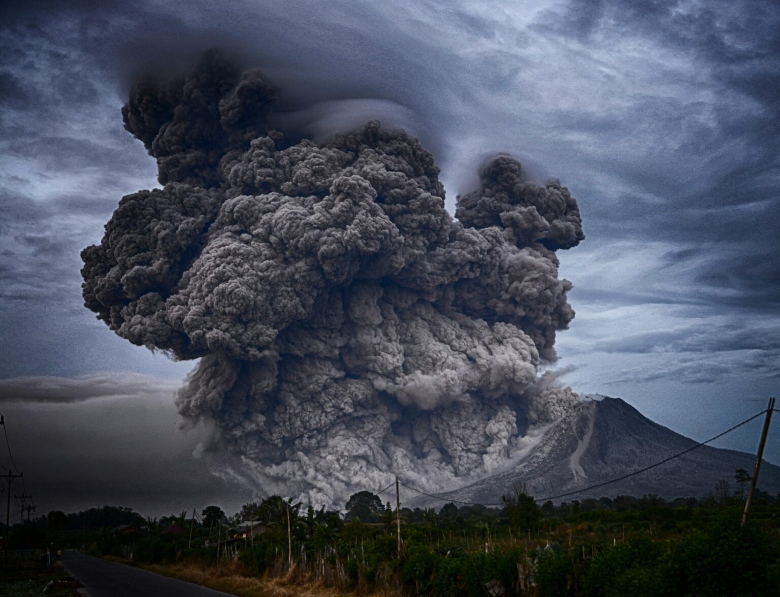 10 Worst Environmental Disasters In History (And What We Learned From Them)